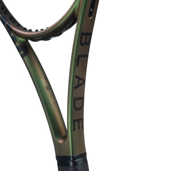 Wilson Blade 104 v8 - Conforto, potência e facilidade - Empório do Tenista
